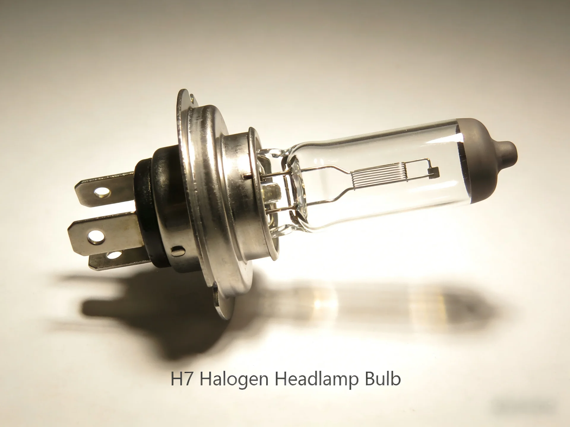 Why Your H7 Halogen Headlamp Bulb Keeps Failing and How to Fix It - gtr ...